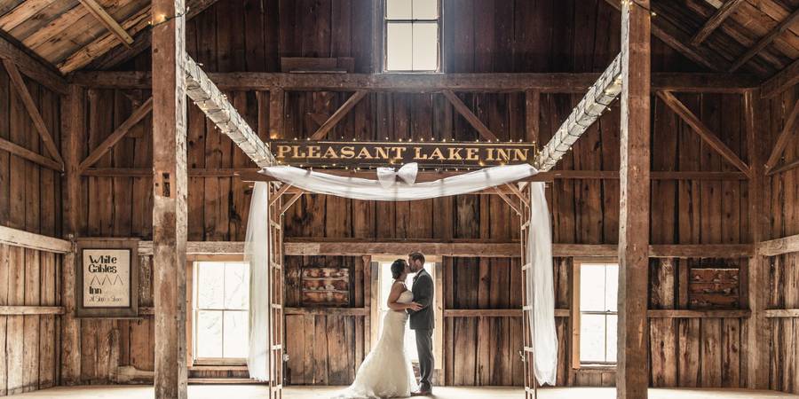 Inn at Pleasant Lake | Venue, New London | Price it out
