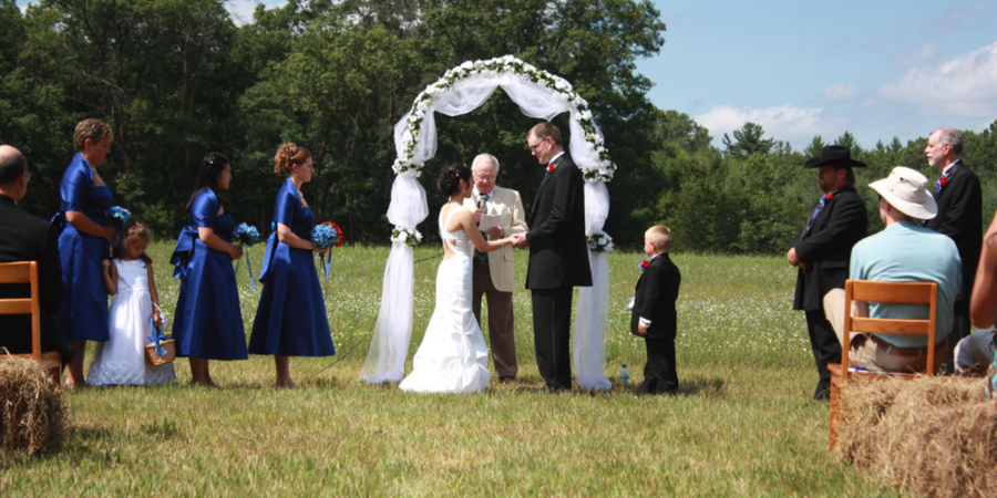 Woodside Ranch | Venue, Mauston | Get your price estimate today!