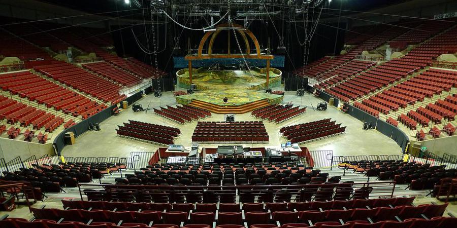 William D. Mullins Memorial Center | Venue, Amherst