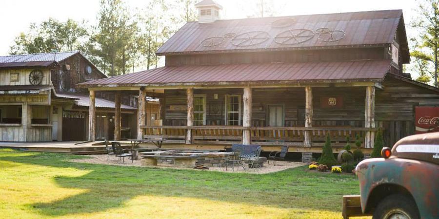 Burk Farm | Wedding Venue, Rome | Get your price estimate today!