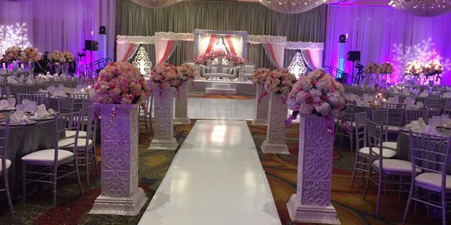 Crowne Plaza Atlanta Perimeter at Ravinia Weddings | Get Prices for ...