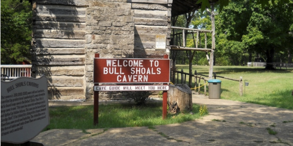Diamond Chapel Room in Bull Shoals Caverns | Venue, Bull Shoals