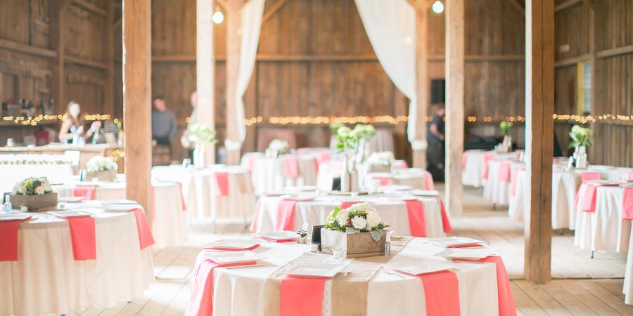 Century Barn Events Weddings | Get Prices for Wedding Venues in WI