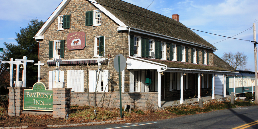 Bay Pony Inn Weddings | Get Prices for Wedding Venues in PA