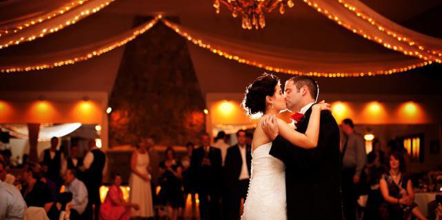 Springvale Golf Course and Ballroom Weddings | Get Prices for Wedding ...