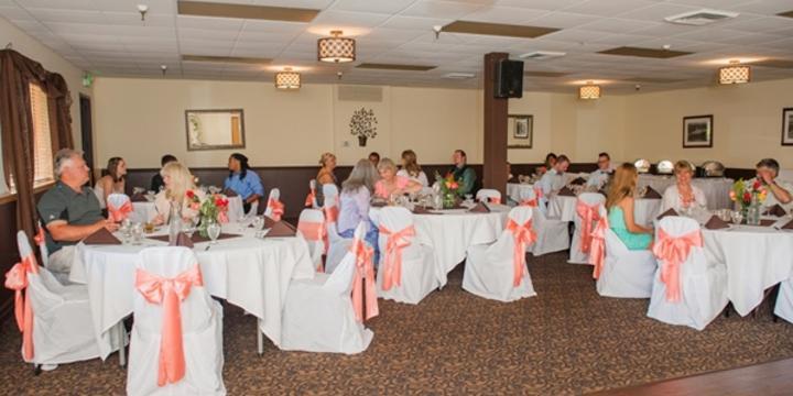 Rivershore Bar and Grill Weddings | Get Prices for Wedding Venues in OR