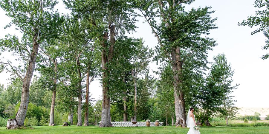 Kleffner Ranch Barn Weddings | Get Prices for Wedding Venues in MT