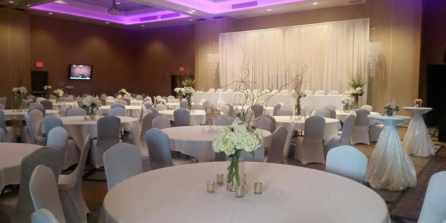 DoubleTree by Hilton West Fargo Weddings | Get Prices for Wedding ...