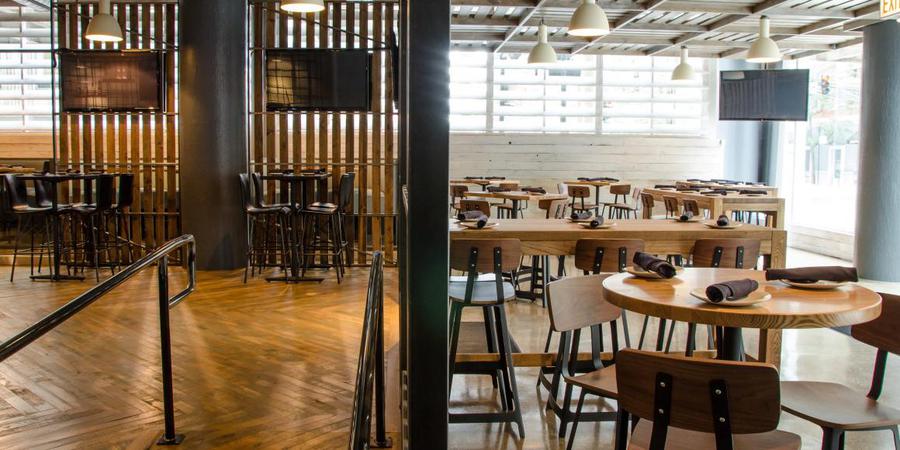 Highline Bar | Venue, Chicago | Get your price estimate today!