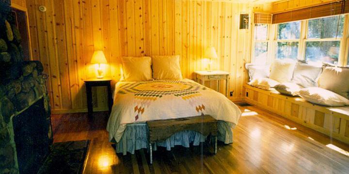 Freestone Inn | Venue, Mazama | Get your price estimate today!