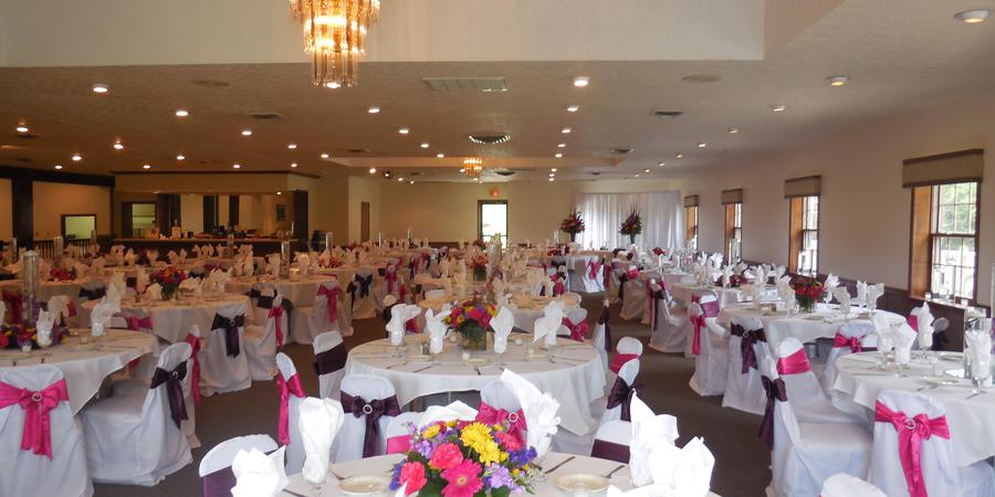 Spring Valley Golf Course Weddings | Get Prices for Wedding Venues in OH