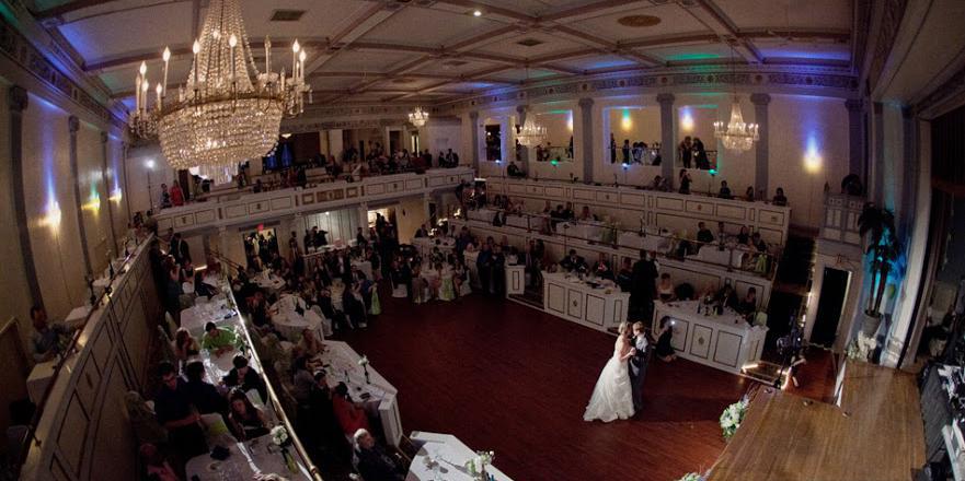 Lafayette Grande Weddings | Get Prices for Wedding Venues in MI
