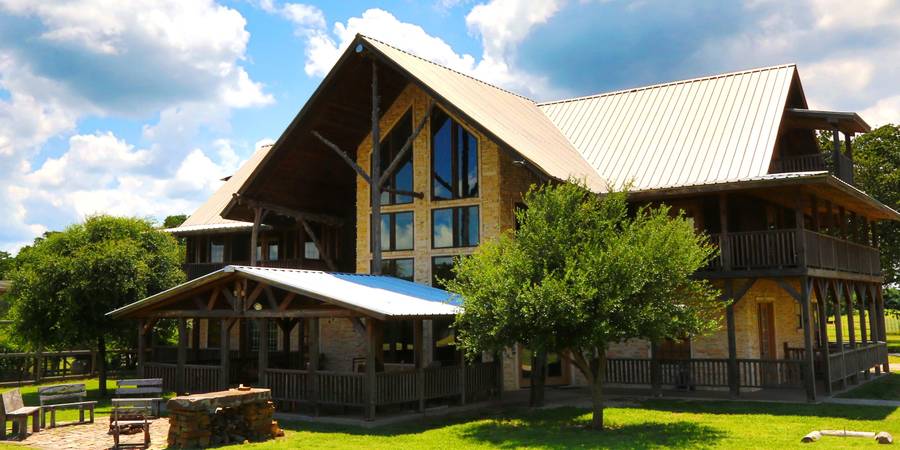 Peninsula Ranch and Lodge | Venue, Quinlan | Price it out