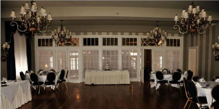 Mimslyn Inn Weddings | Get Prices for Wedding Venues in VA
