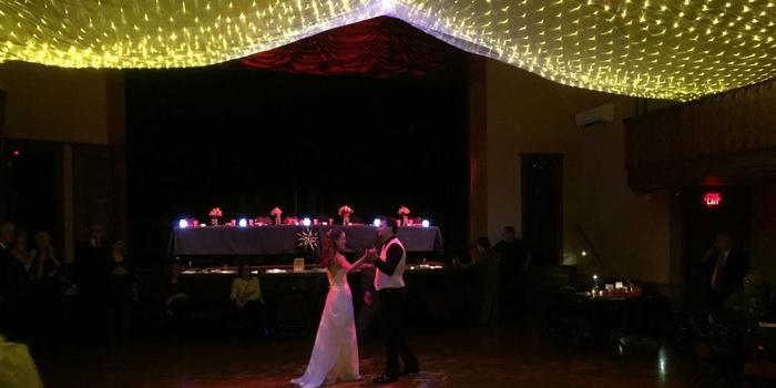 Corning Opera House Weddings | Get Prices for Wedding Venues in IA
