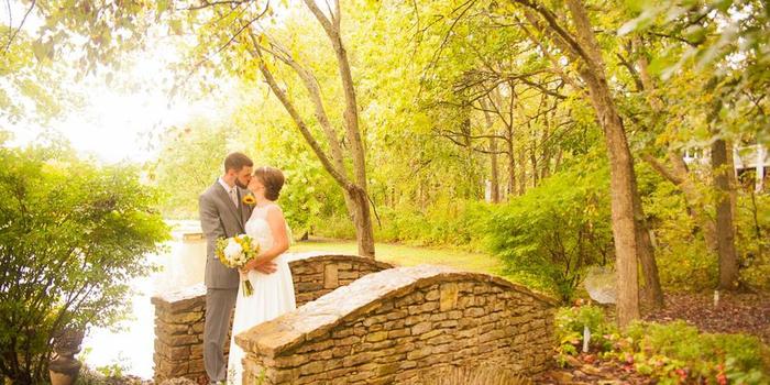The Kelly Gallery Weddings | Get Prices for Wedding Venues in KS