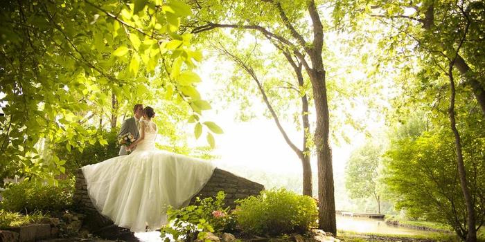 The Kelly Gallery Weddings | Get Prices for Wedding Venues in KS