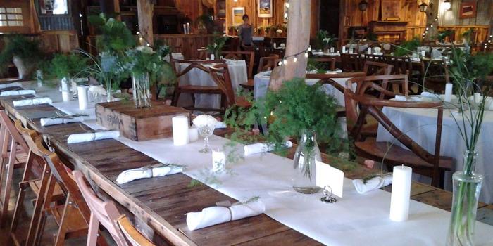 Moon River Ranch Weddings | Get Prices for Wedding Venues in Satin, TX