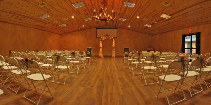 Woodside Ranch Weddings | Get Prices for Wedding Venues in WI