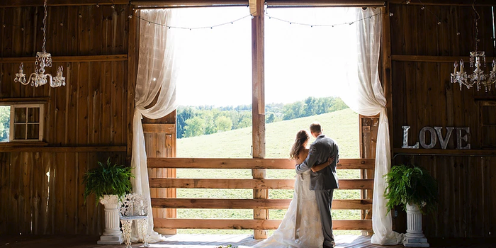 Shady Elms Farm Weddings | Get Prices for Wedding Venues in PA