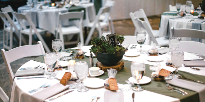 Krippendorf Lodge at Cincinnati Nature Center Weddings | Get Prices for ...