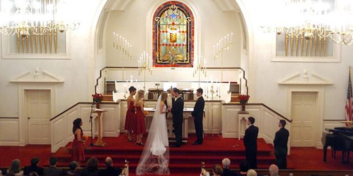 Hyde Park Presbyterian Church Weddings | Get Prices for Wedding Venues
