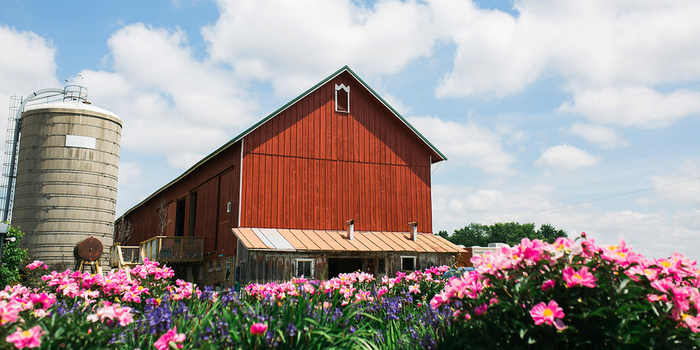 Bennett Barn Weddings | Get Prices for Wedding Venues in Watertown, WI