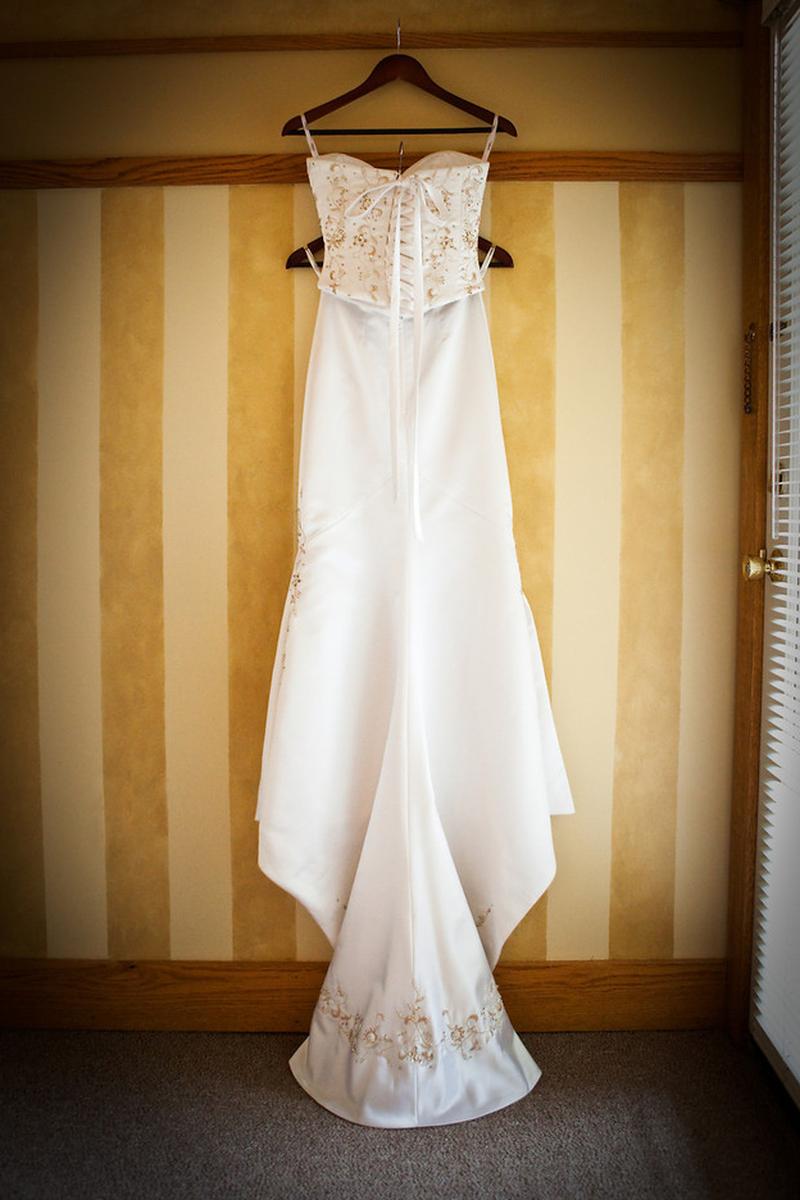 Iris Inn & Cabins Weddings | Get Prices for Wedding Venues in VA