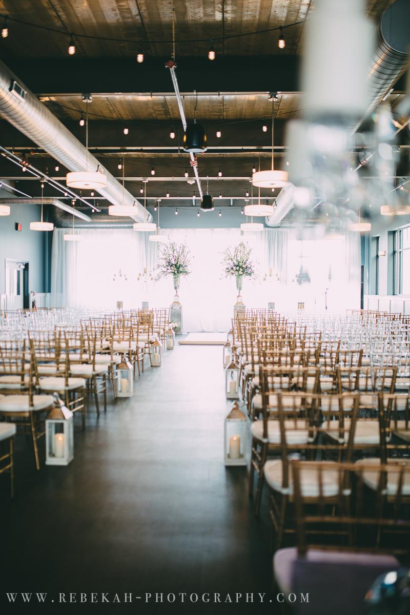 The District Venue Weddings | Get Prices for Wedding Venues in IA