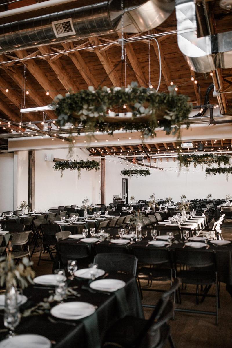 The Living Room Weddings | Get Prices for Wedding Venues in NE