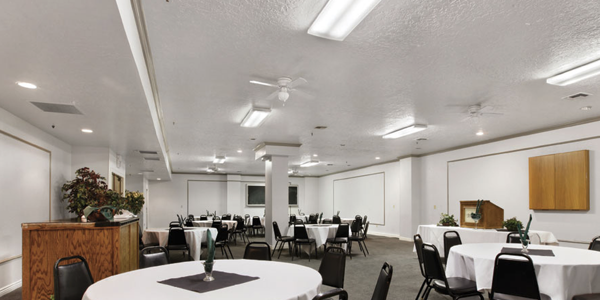 Shadow Ridge Resort Hotel Weddings | Get Prices for Wedding Venues