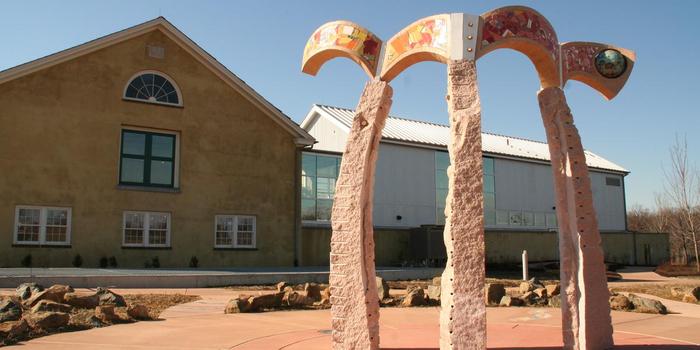 Blue Ball Barn Weddings | Get Prices for Wedding Venues in DE