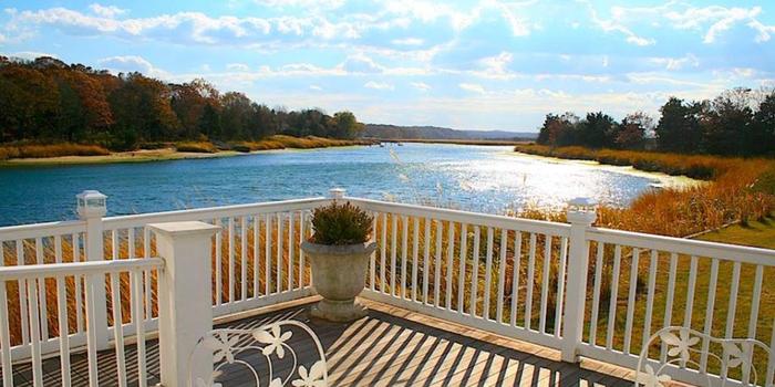 Old Field Club Weddings | Get Prices for Wedding Venues in NY