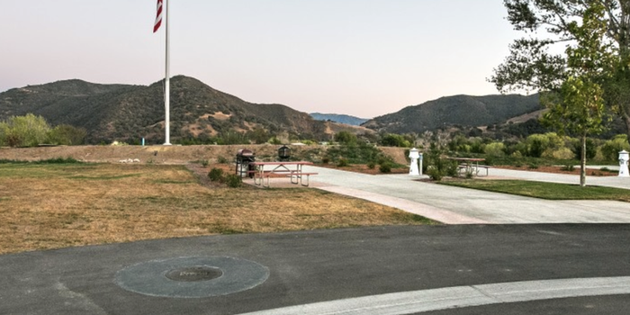 Flying Flags Resort Weddings | Get Prices for Wedding Venues in CA