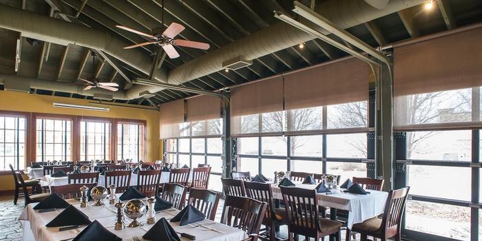 Carlyle Grill Weddings | Get Prices for Wedding Venues in MI