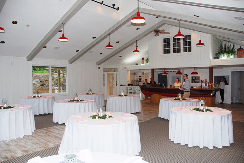 Quarterdeck resort wedding | Honestweddingadvice.com