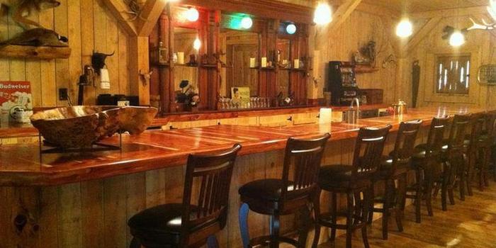 The Gentry Farm Weddings | Get Prices for Wedding Venues in VA