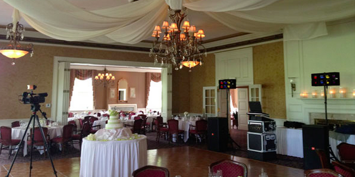 The Elyria Country Club Weddings | Get Prices for Wedding Venues in OH