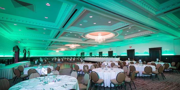 Radisson Hotel Cincinnati Riverfront Weddings | Get Prices for Wedding ...