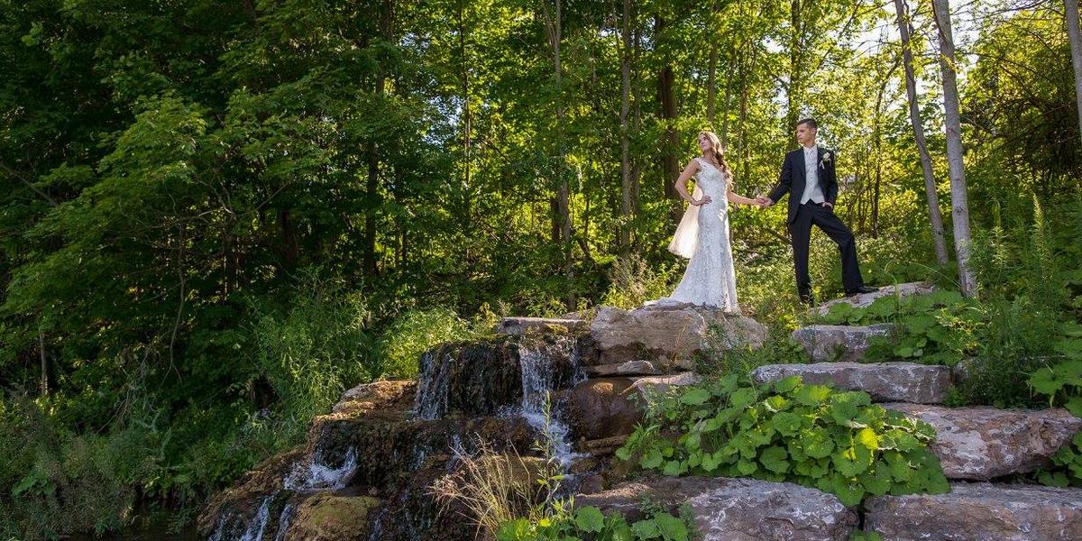 Wolf Oak Acres Weddings | Get Prices for Wedding Venues in Oneida, NY