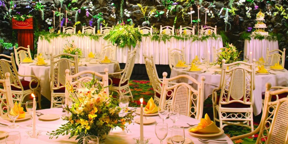 Pagoda Hotel Weddings | Get Prices for Wedding Venues in Honolulu, HI