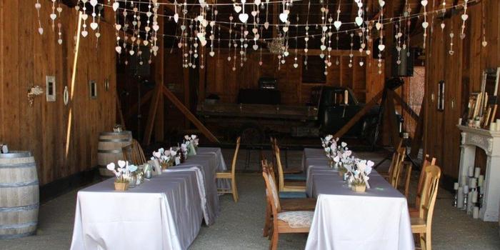 Jacobs Family Berry Farm Weddings | Get Prices for Wedding Venues