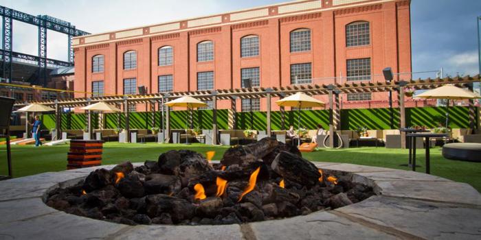 ViewHouse Eatery, Bar and Rooftop Weddings