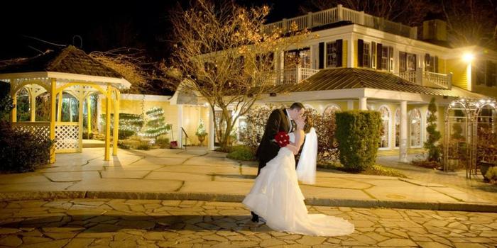 The Bedford Village Inn Weddings | Get Prices for Wedding Venues in NH