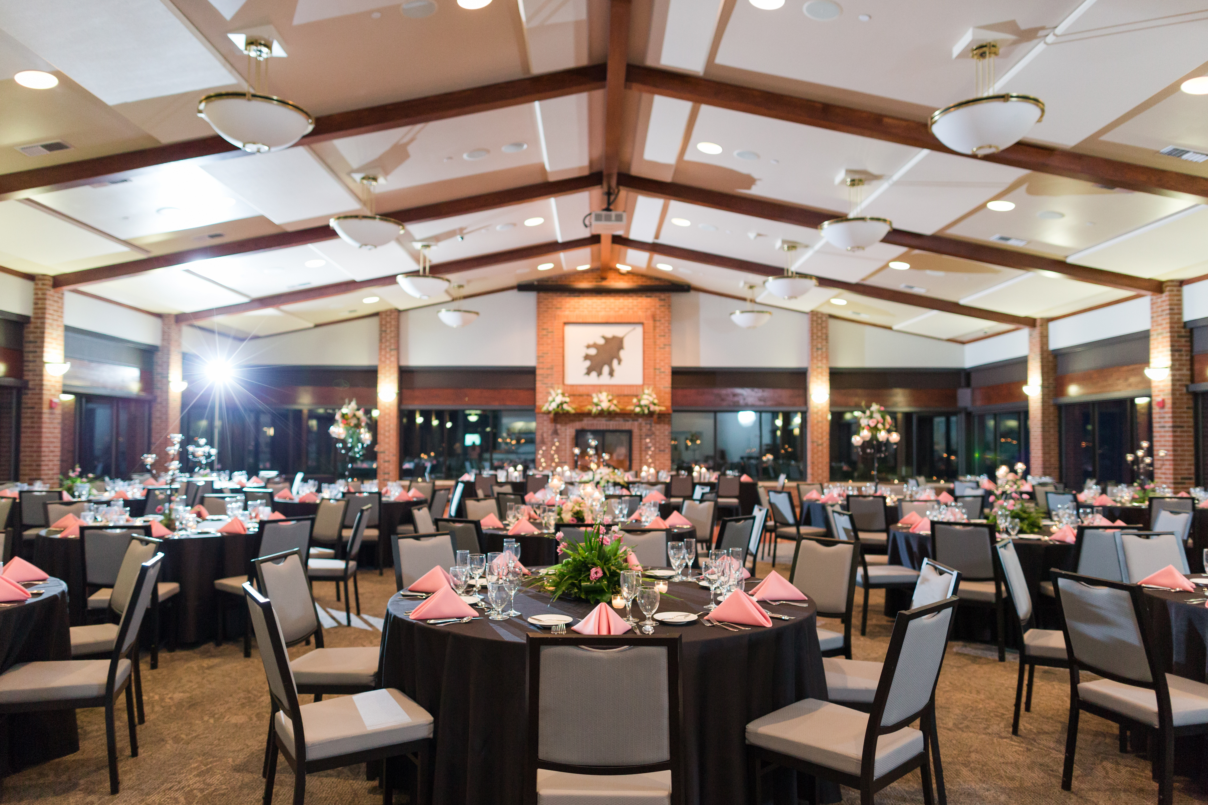 Cantigny wedding reception | Honestweddingadvice.com