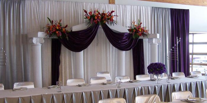 Renton Community Center Weddings | Get Prices for Wedding Venues in WA