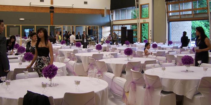 Renton Community Center Weddings | Get Prices for Wedding Venues in WA