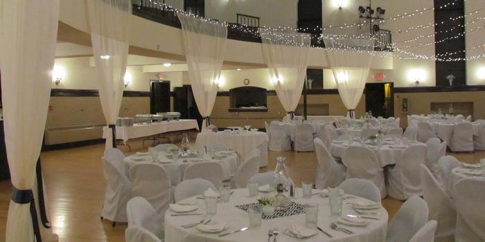 Turner Hall Weddings | Get Prices for Wedding Venues in IL
