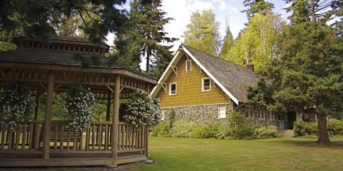 Preston Community Center Weddings | Get Prices for Wedding Venues