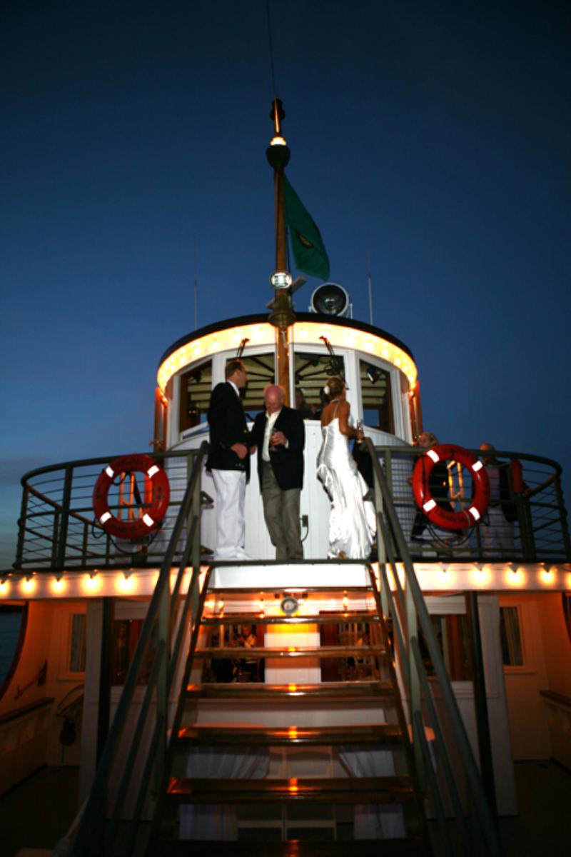 The Steamship Virginia V Weddings | Get Prices for Wedding Venues